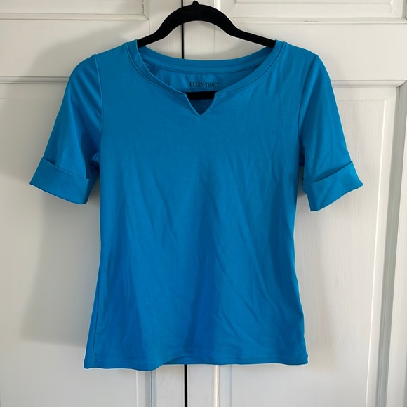 Ellen Tracy | Tops | Ellen Tracy T Shirt | Poshmark
